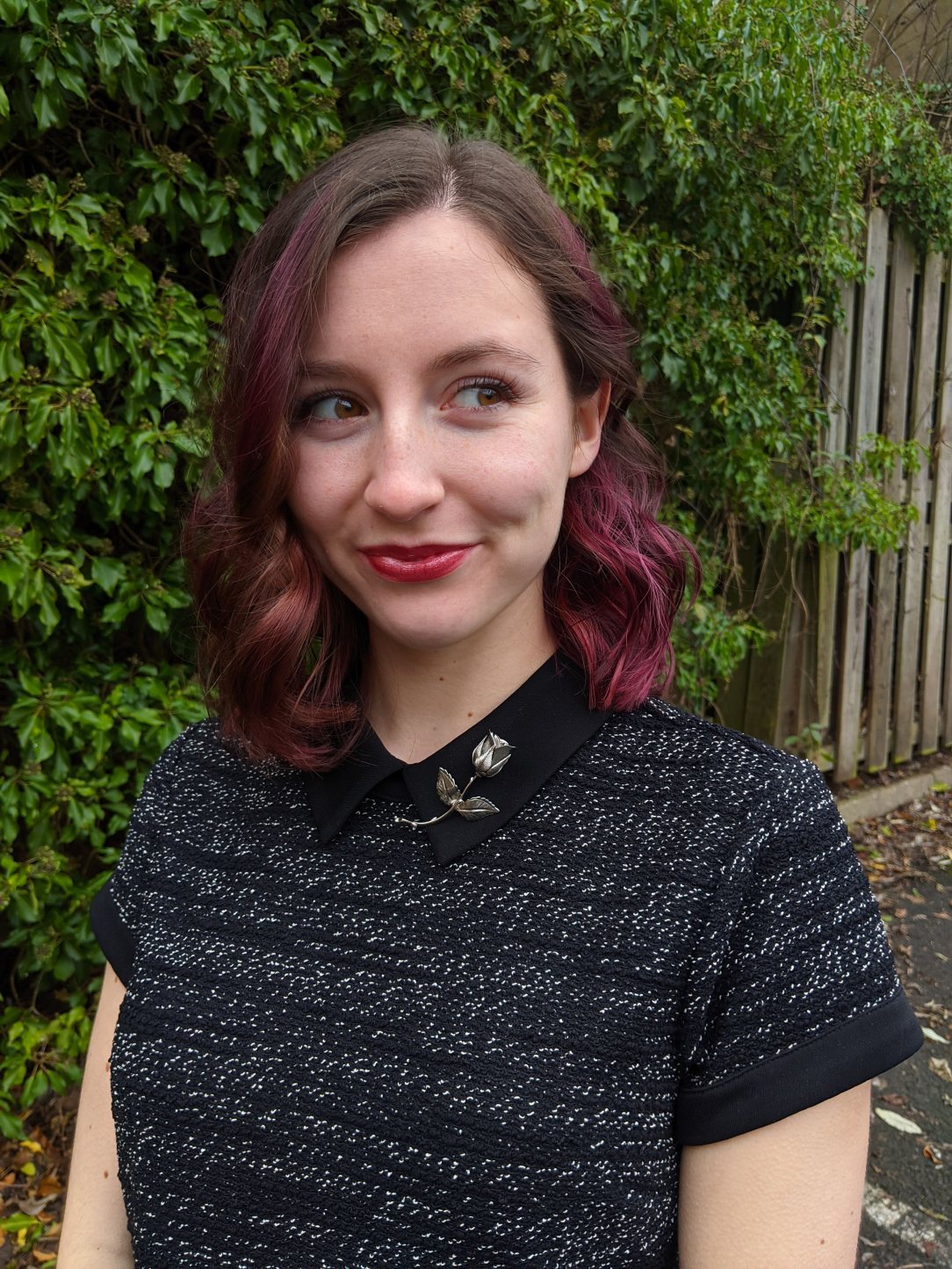 10 Ways to Wear a Brooch – Grace Per Wear